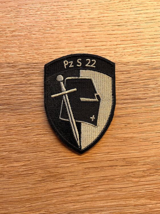 Schweizer Armee Panzer Schule Badge (Neu (gemäss Beschreibung)) in ...