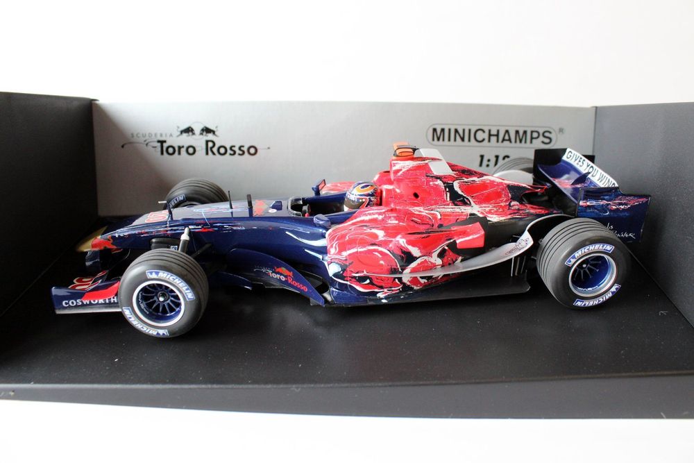 MINICHAMPS 1:18 - Formel 1 Toro Rosso "V. Liuzzi" (Neu und ...