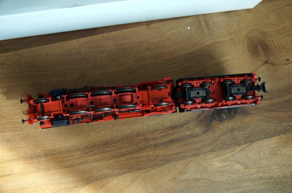 Trix 22230 - DB Baureihe 23 001 (Defekt) in Schönenwerd für CHF 134 ...