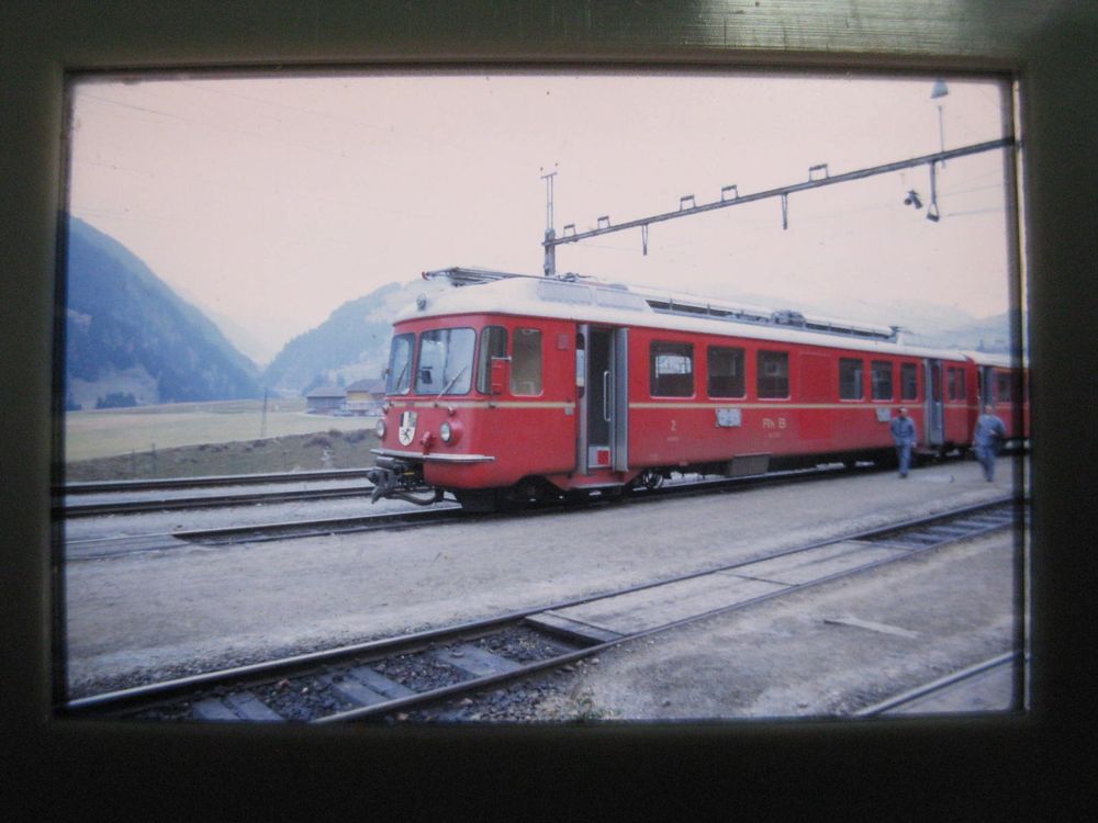 Dia: Disentis 1971, Triebwagen 513, Rhätische Bahn RhB, Sie | Kaufen auf Ricardo