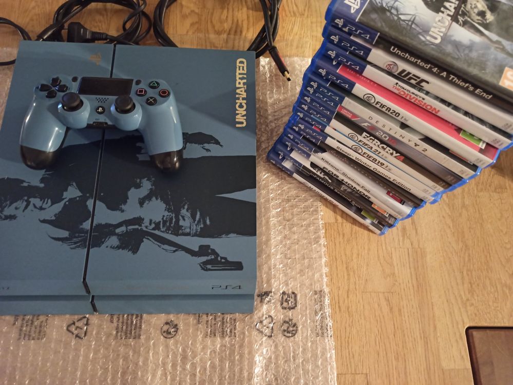 Playstation 4 / PS4 /Limited Edition /Controller / 15 Spiele (Gebraucht ...