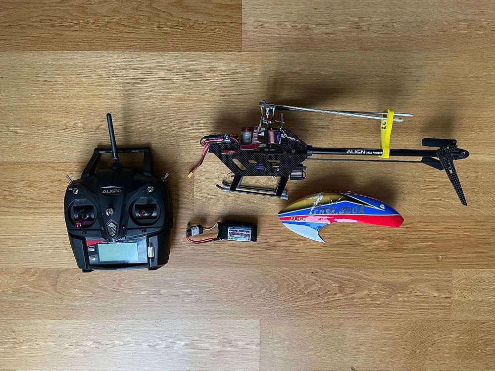 Helikopter Align T-Rex 300 Flybarless, mit viel Zubehör | Kaufen auf ...