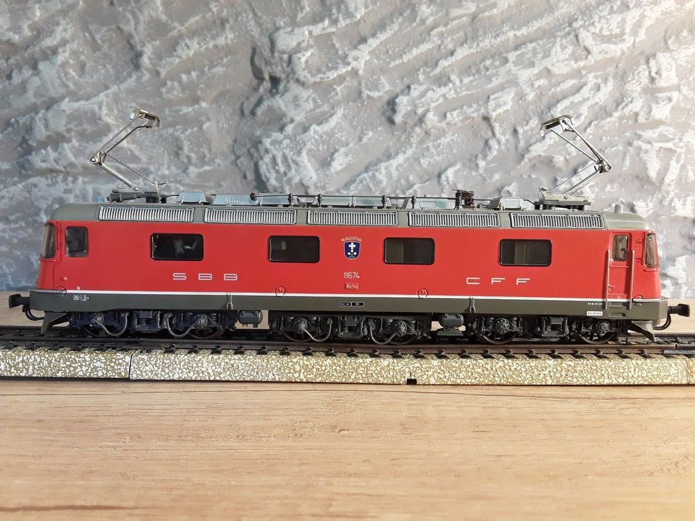 Modelleisenbahn _ HAG 207 _ SBB Lokomotive Re 6/6 _ Spur H0 (Gebraucht) in Rüti ZH für CHF 249 ...