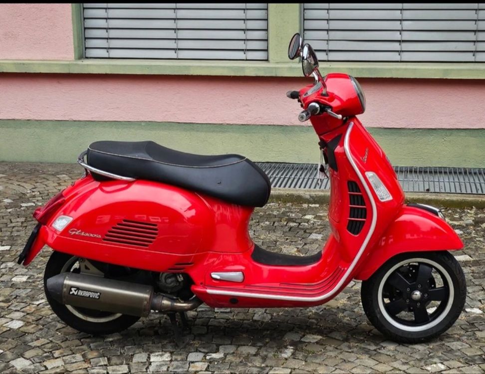 Piaggio Vespa GTS Super 300 i.E. Sport / Akrapovic ab MFK (Gebraucht) in Hindelbank für CHF 2390 ...