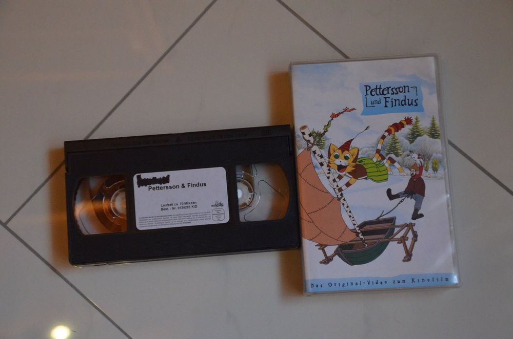GRATIS - VHS Kinderfilme (Gebraucht) in Nunningen für CHF 1 – mit Lieferung auf Ricardo kaufen