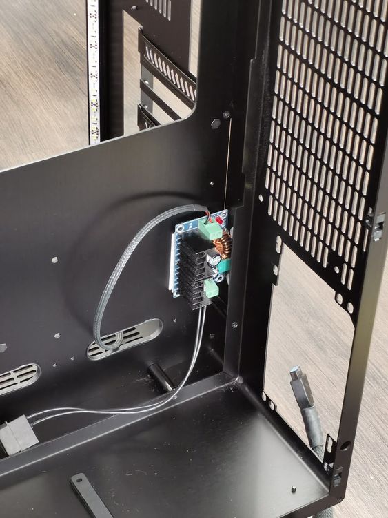 Lian-Li PC-O9 Gehäuse mit integrierten LED, sleeves PC-Case | Kaufen ...