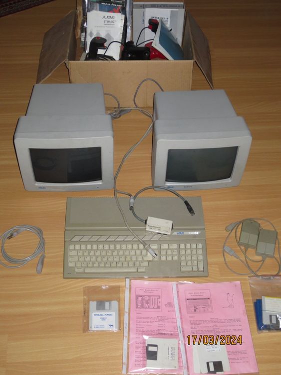 Atari PC 1040 ST F + 2 Monitore s.w. + color / wie Fotos (Gebraucht) in ...
