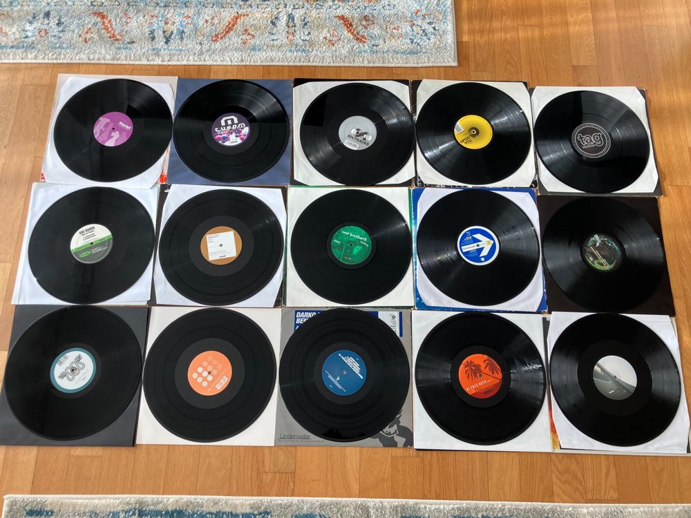 SET -- 1/8 - {Progressive-House / Tribal-House} -15 vinyls (Gebraucht ...