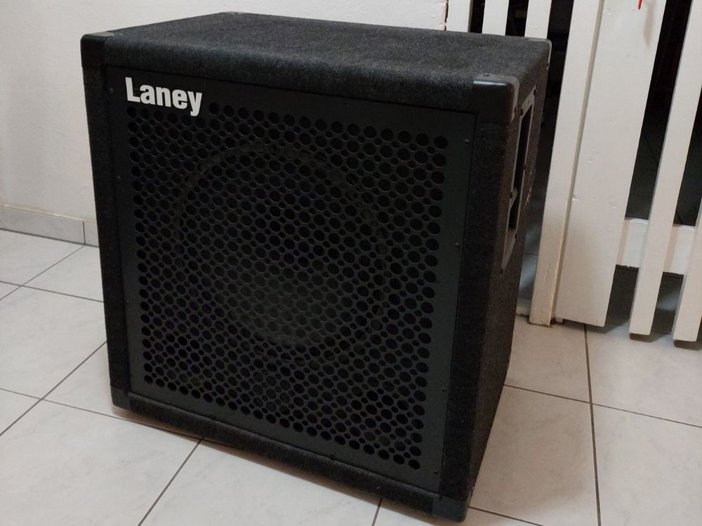 Bass-Verstärker 300W Halfstack Stinger Laney | Kaufen auf Ricardo