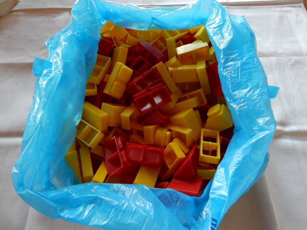Gr. Sack Bauklötze Klemmbausteine Bambino rot gelb Vintage | Kaufen auf ...
