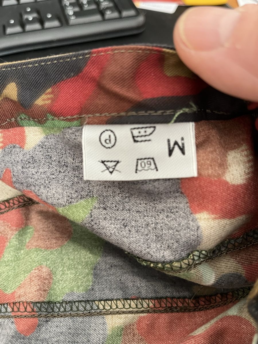 Mütze Ord 1983 Tarn mit Rot (Gebraucht) in Brunnen für CHF 1 – mit ...