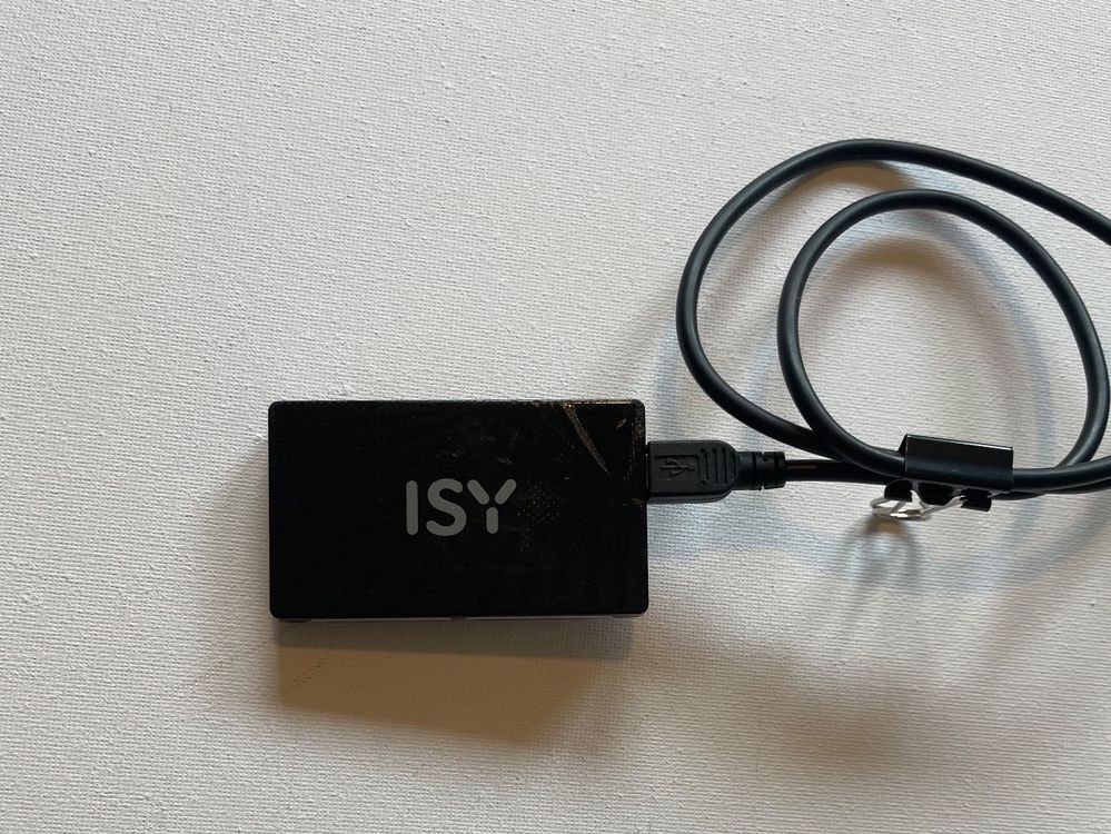 Isy compact universal card reader (Gebraucht) in Zürich für CHF 4 – mit Lieferung auf Ricardo kaufen