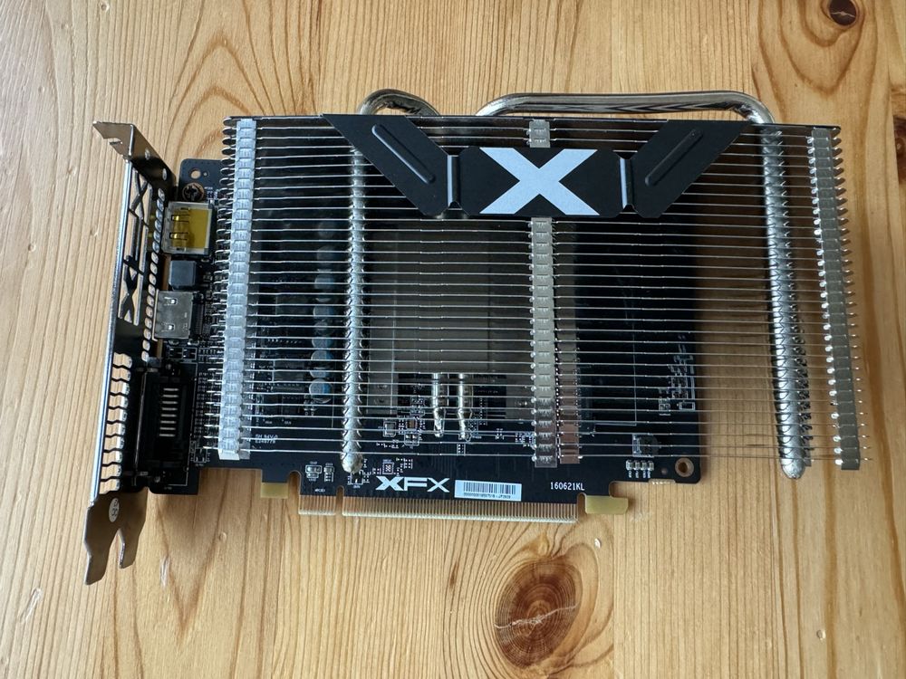 XFX AMD Radeon RX460 4GB Passive Cooled (Gebraucht) in Zürich für CHF ...