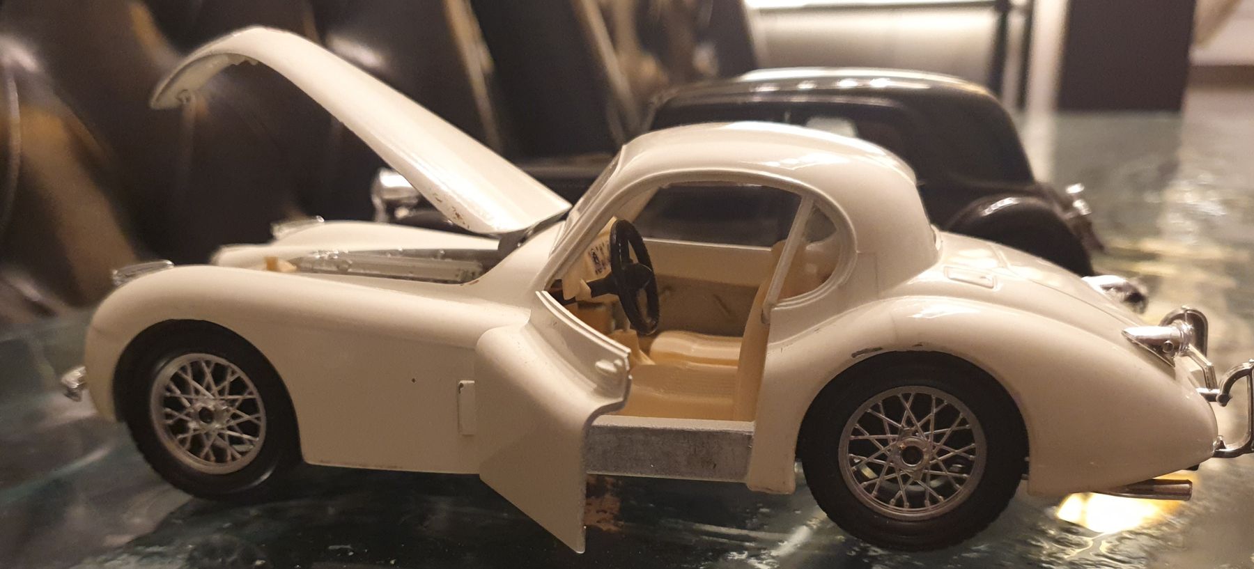 2x Jaguar XK120 Burago + Citroen 15CV Traction Avant 1:24 (D'occasion ...