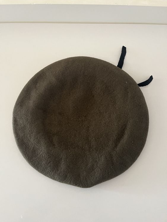 Beret aus ex Yugoslavien ( Bosnien ) (Gebraucht) in Mellingen für CHF ...