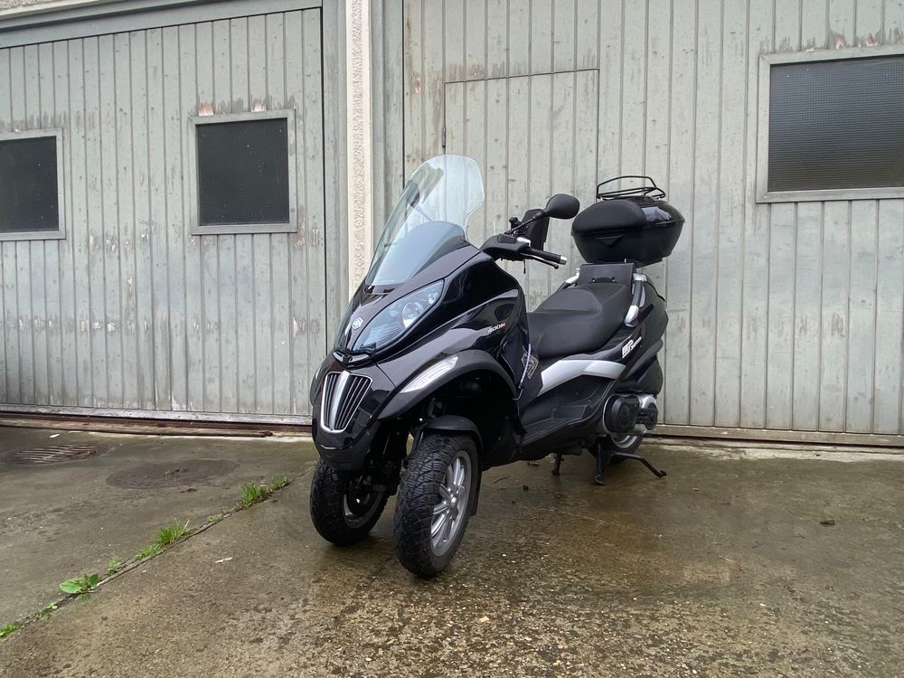 Piaggio MP3 400 i.e. 3 Rad Roller Scooter Adiva | Kaufen auf Ricardo
