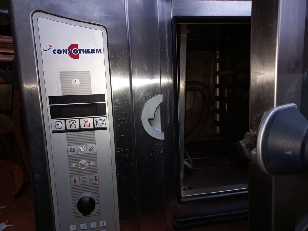 Combi four vapeur Convotherm 7 niveaux (Gebraucht) in Lavey-Village für CHF 50 – nur Abholung ...