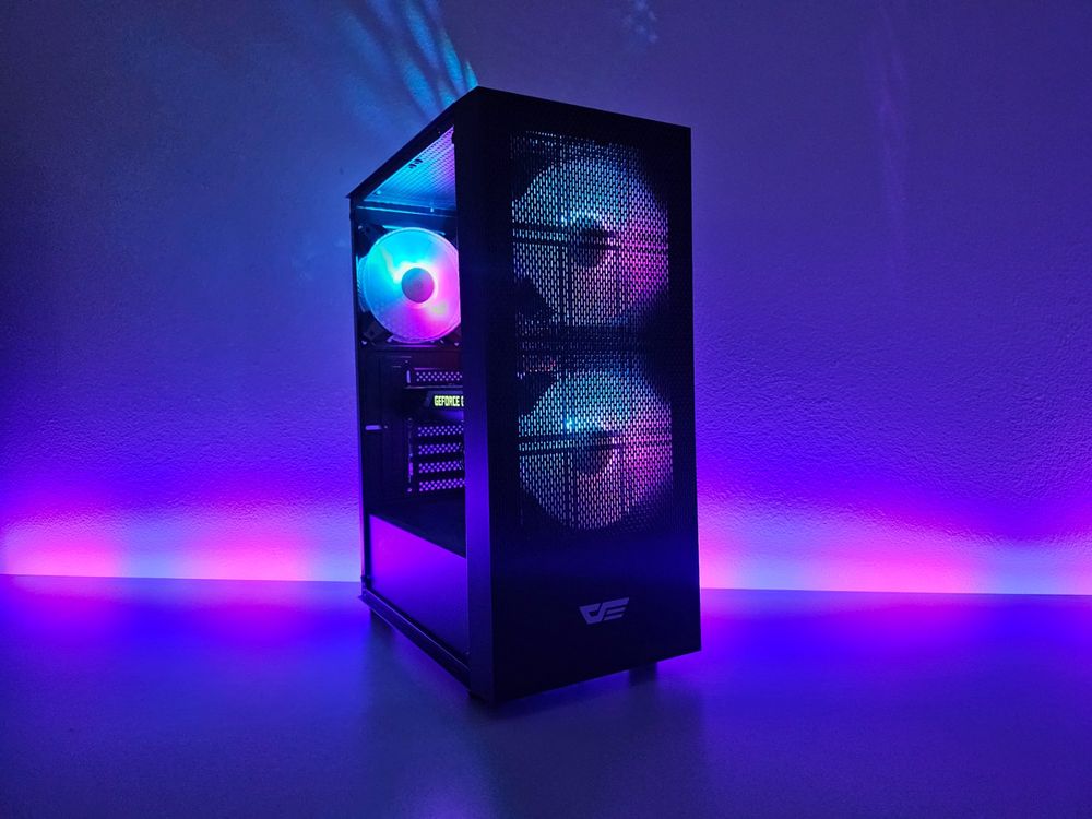 Gaming PC Colossus🦾GTX Titan X 12GB + Intel i7 4.2GHz 32GB (Neu und ...