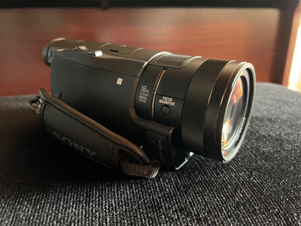 4K-Camcorder Sony FDR AX100E | Kaufen auf Ricardo