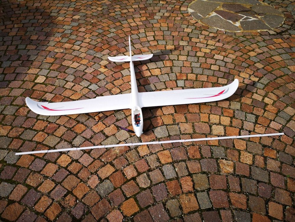 Modellflugzeuge Easy Glider & Cularis (Gebraucht) in Rafz für CHF 202 ...