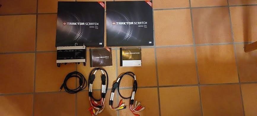 TRAKTOR SCRATCH PRO AUDIO 8DJ | Kaufen auf Ricardo