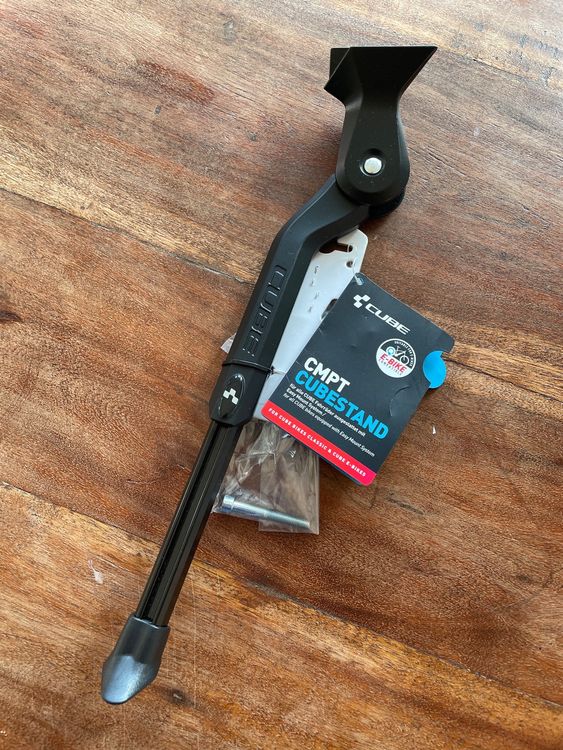 Cube kickstand (Neu und originalverpackt) in Zürich für CHF 13.5 – mit ...