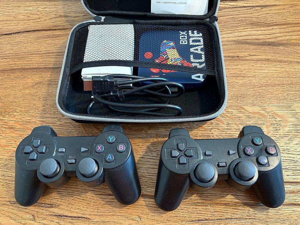 Arcade Box - Console retrogaming + 2 manettes | Kaufen auf Ricardo