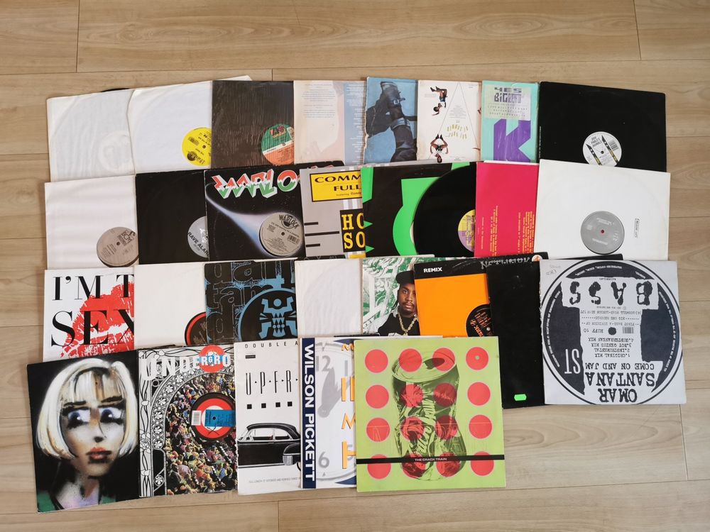 House Music Vinyl Sammlung 81 Stück (Gebraucht) in Bex für CHF 91 – mit ...
