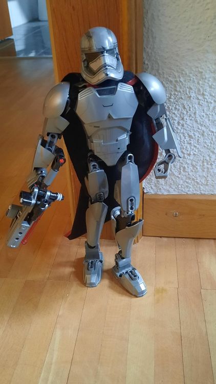 Lego Star Wars 75118 Captain Phasma | Kaufen auf Ricardo