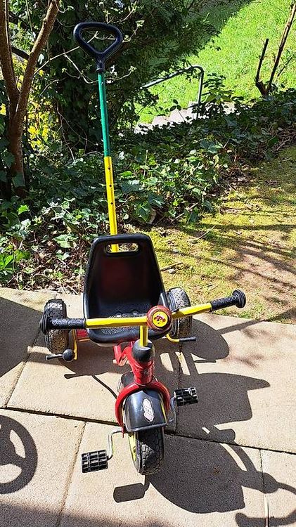 Dreirad rot von Puky mit Schubstange & Klingel (Gebraucht) in Weisslingen für CHF 12 – nur ...