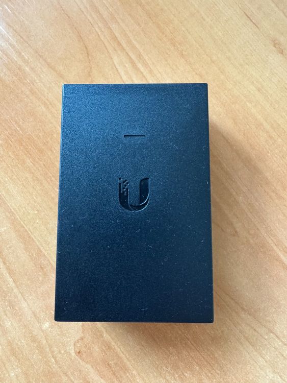 Unify PoE Adapter - neu (Switching Gigabit Power Supply) (Neu (gemäss ...