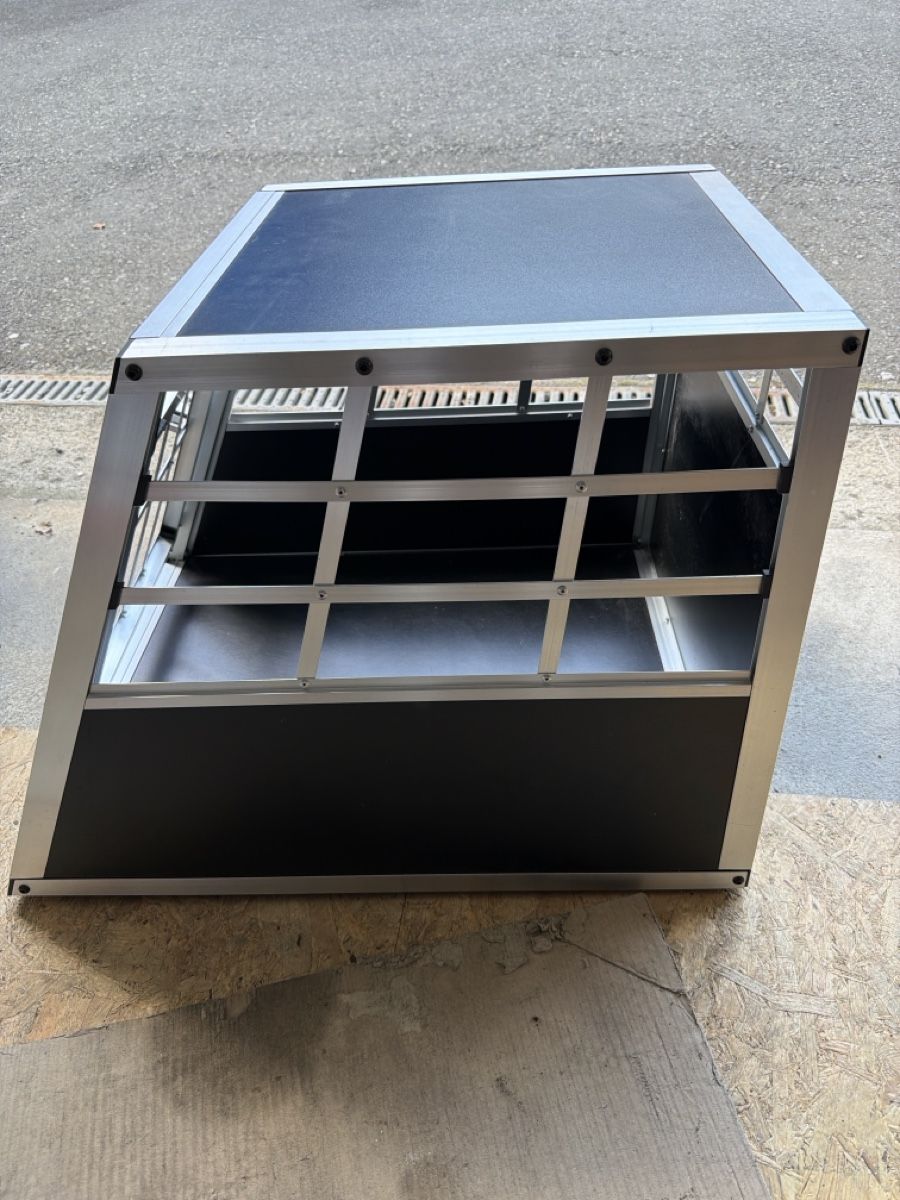 Hunde Transportbox aus Alu, Top Zustand, günstig! (Neu (gemäss ...