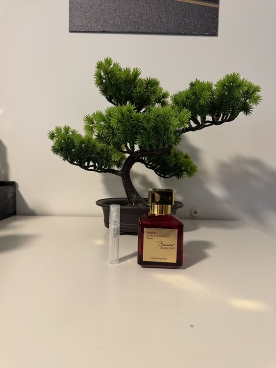 MFK Baccarat Rouge 540 Extrait 2ml abfüllung (Neu (gemäss Beschreibung ...