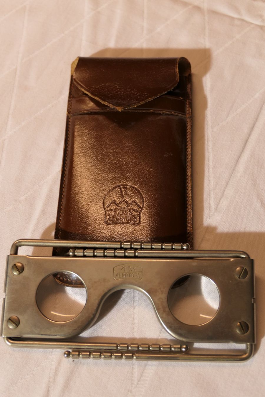 Carl Zeiss Aerotopo Stereobrille mit Prüfungstafel (Gebraucht) in ...