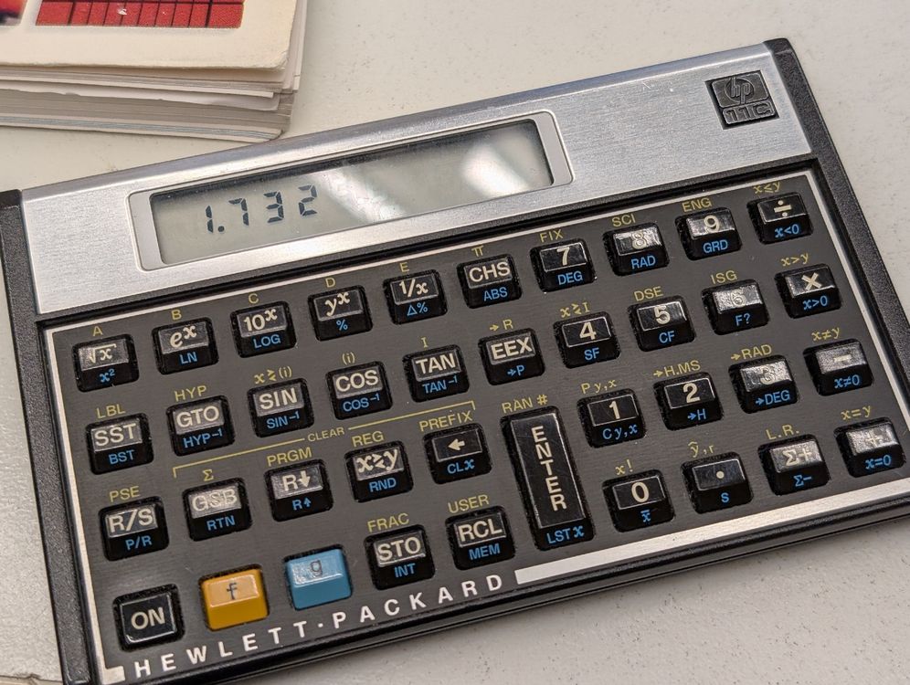 HP-11C Taschenrechner, programmierbar, mit Handbuch. (Gebraucht) in Breitenbach für CHF 103 ...