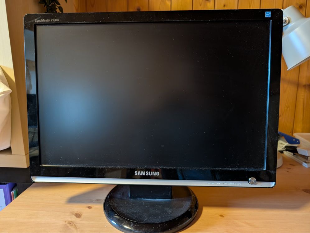 Samsung SyncMaster 223BW (Gebraucht) in Neftenbach für CHF 1 – nur ...