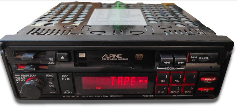 Autoradio 1DIN - Alpine 7292MM - Old school (Defekt) in Corcelles-près ...