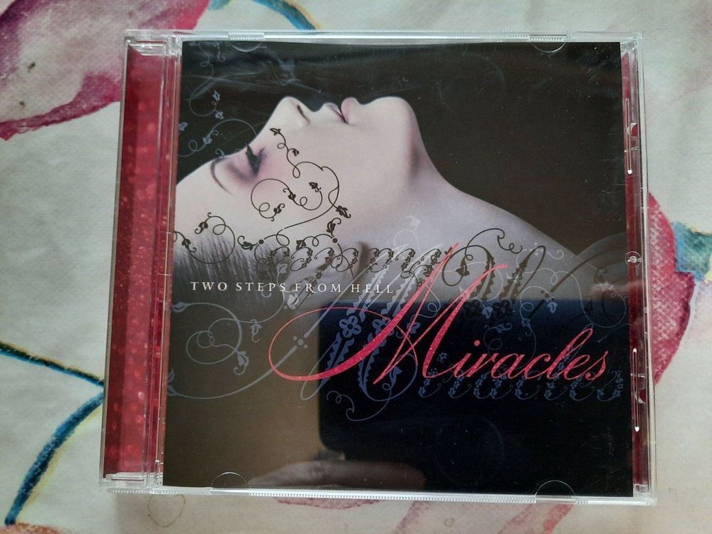 CD Two Steps from hell - Miracles (D'occasion) à pour CHF 16 – avec livraison | Acheter sur Ricardo