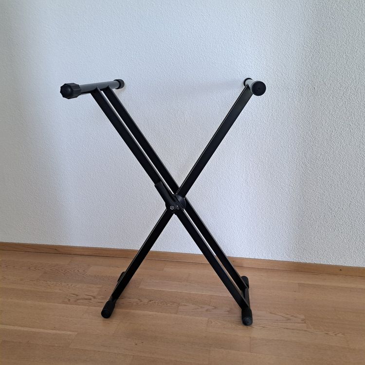 Ständer für Keyboard oder Stagepiano K&M König | Kaufen auf Ricardo