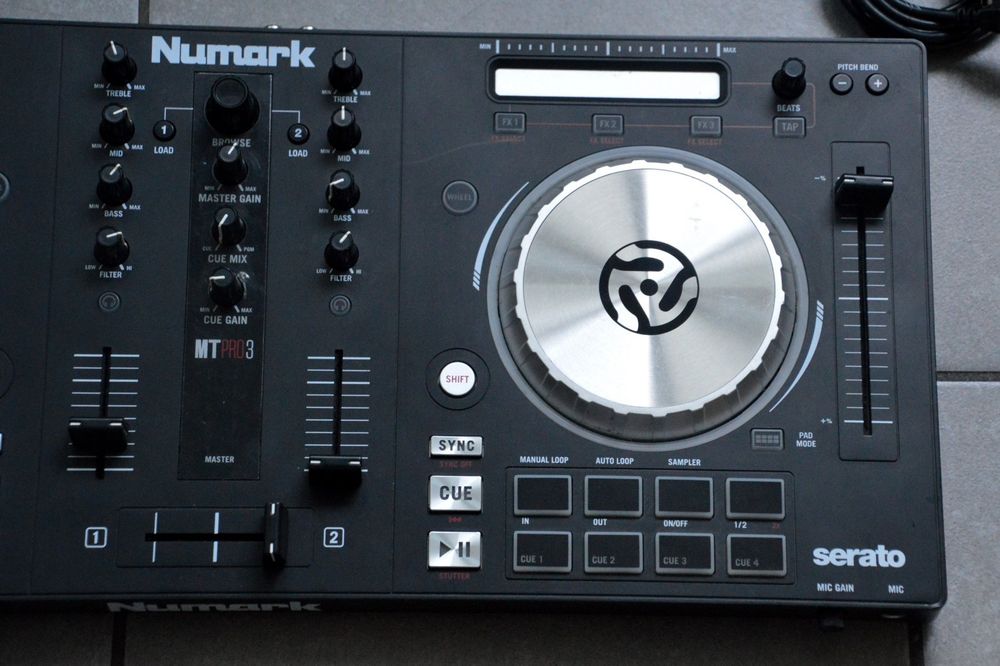 Numark MixTrack Pro 3 Serato | Kaufen auf Ricardo