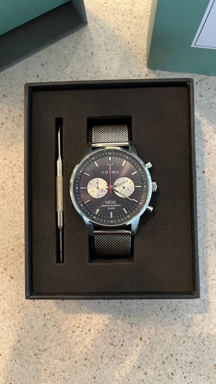 Herrenuhr Triwa, Stahl, Top Zustand, Mit Verpackung (Gebraucht) in st ...