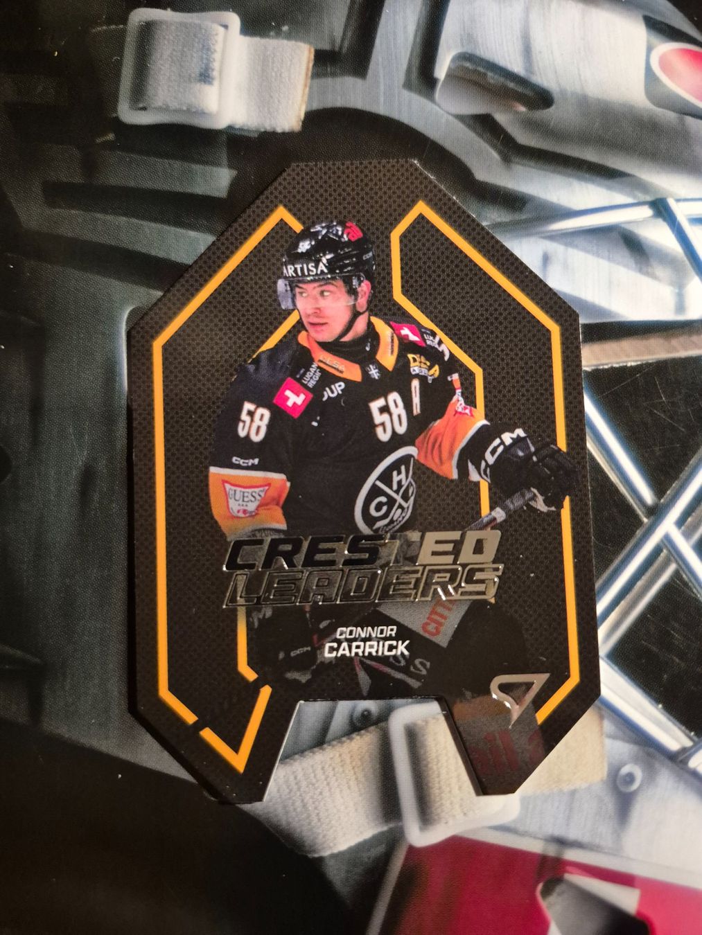 Connor Carrick HC Lugano 2025/26 Sportzoo Crested Leaders (Gebraucht ...