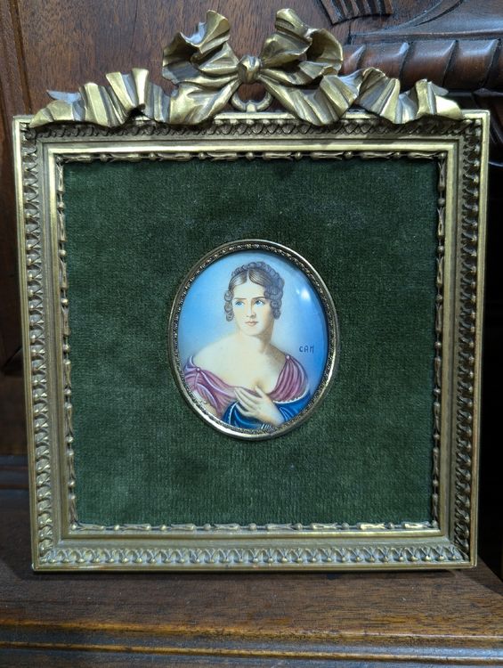 Miniature portrait femme, signé CAM. | Kaufen auf Ricardo