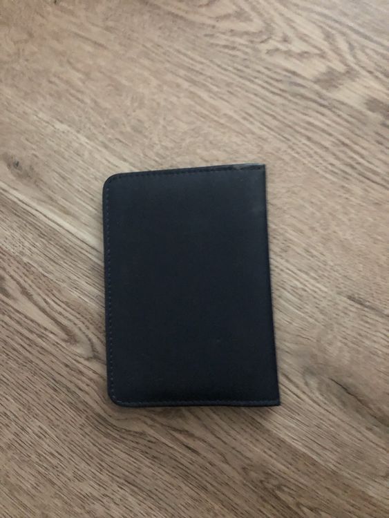 Red Bull Flying Bulls Passport Hülle (Gebraucht) in Turgi für CHF 5 ...