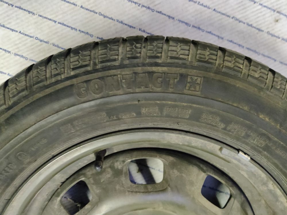 Militär VW T4 Reserverad 205/65R15C 99S (Gebraucht) in Alpnach-Dorf für ...
