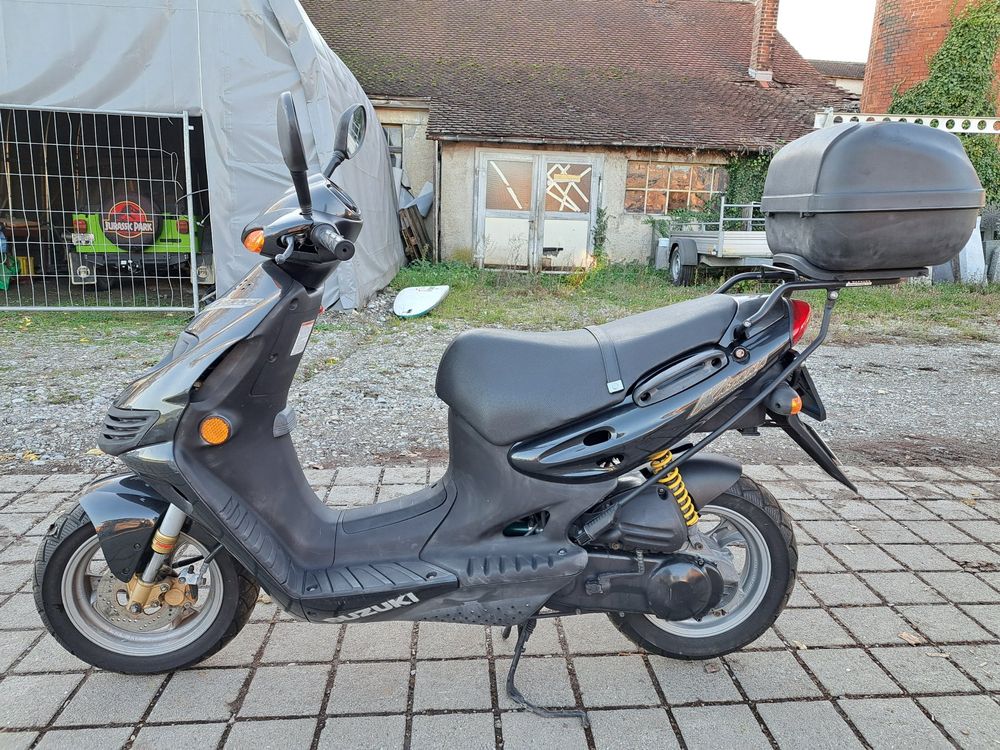 Suzuki AY katana 50 45km/h Scooter Roller (Gebraucht) in Hallau für CHF 153 – nur Abholung auf ...