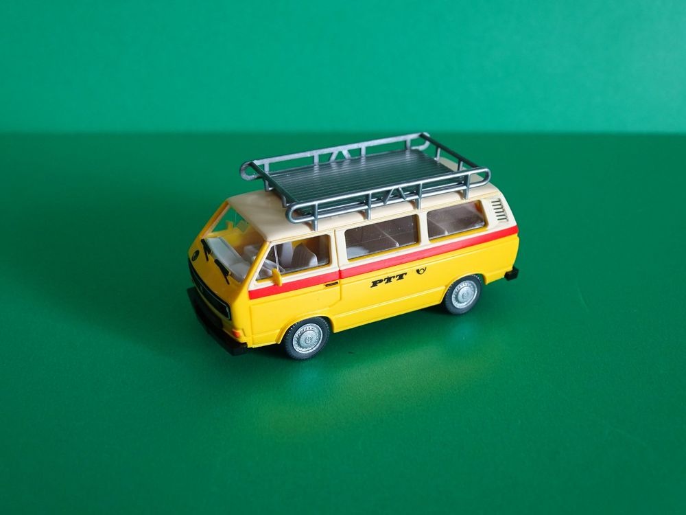 VW Bus T3 PTT von Wiking 1/87 (Gebraucht) in Bretzwil für CHF 10 – mit ...
