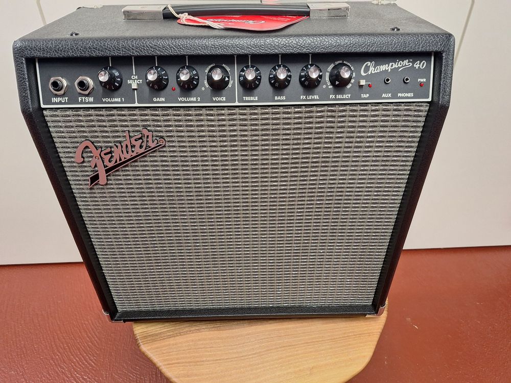 Fender Champion 40 | Kaufen auf Ricardo