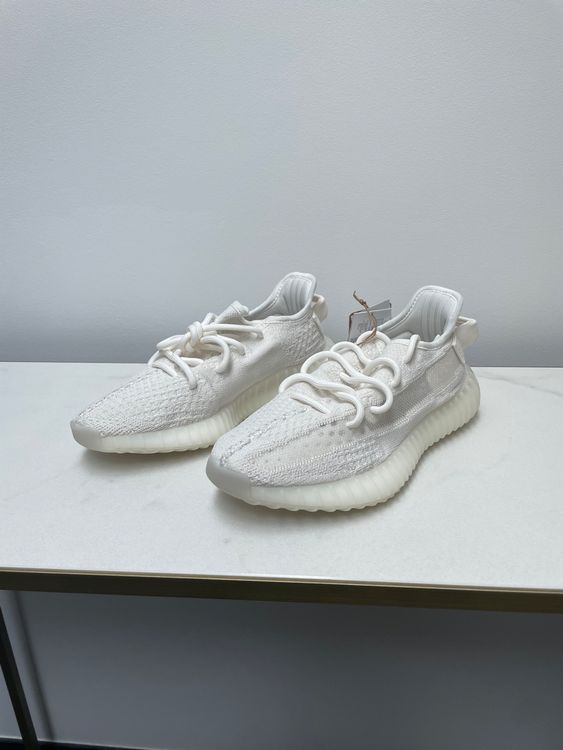 NEW yeezy bone - 40 | Kaufen auf Ricardo