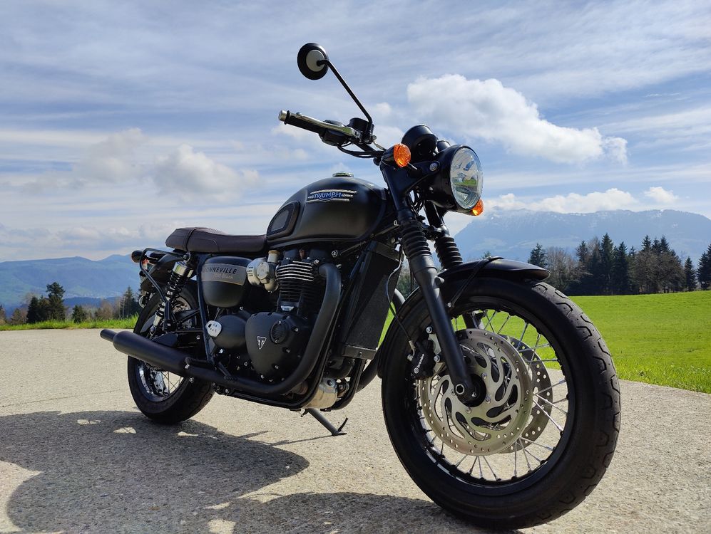 Triumph Boneville T120 Black Edition (Gebraucht) in Küssnacht am Rigi ...